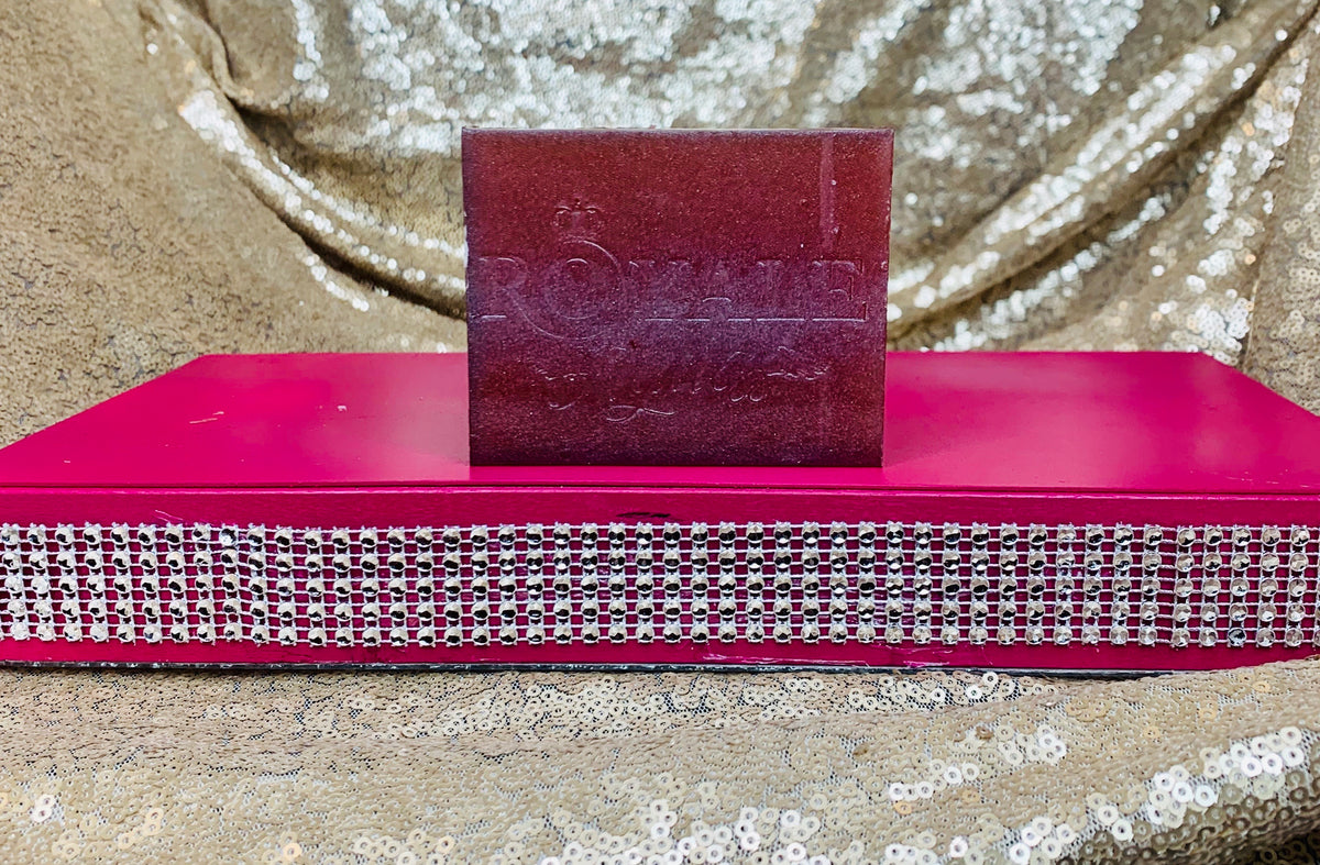 Royale Flyness “Empress” Body Soap Bar – royaleflyness
